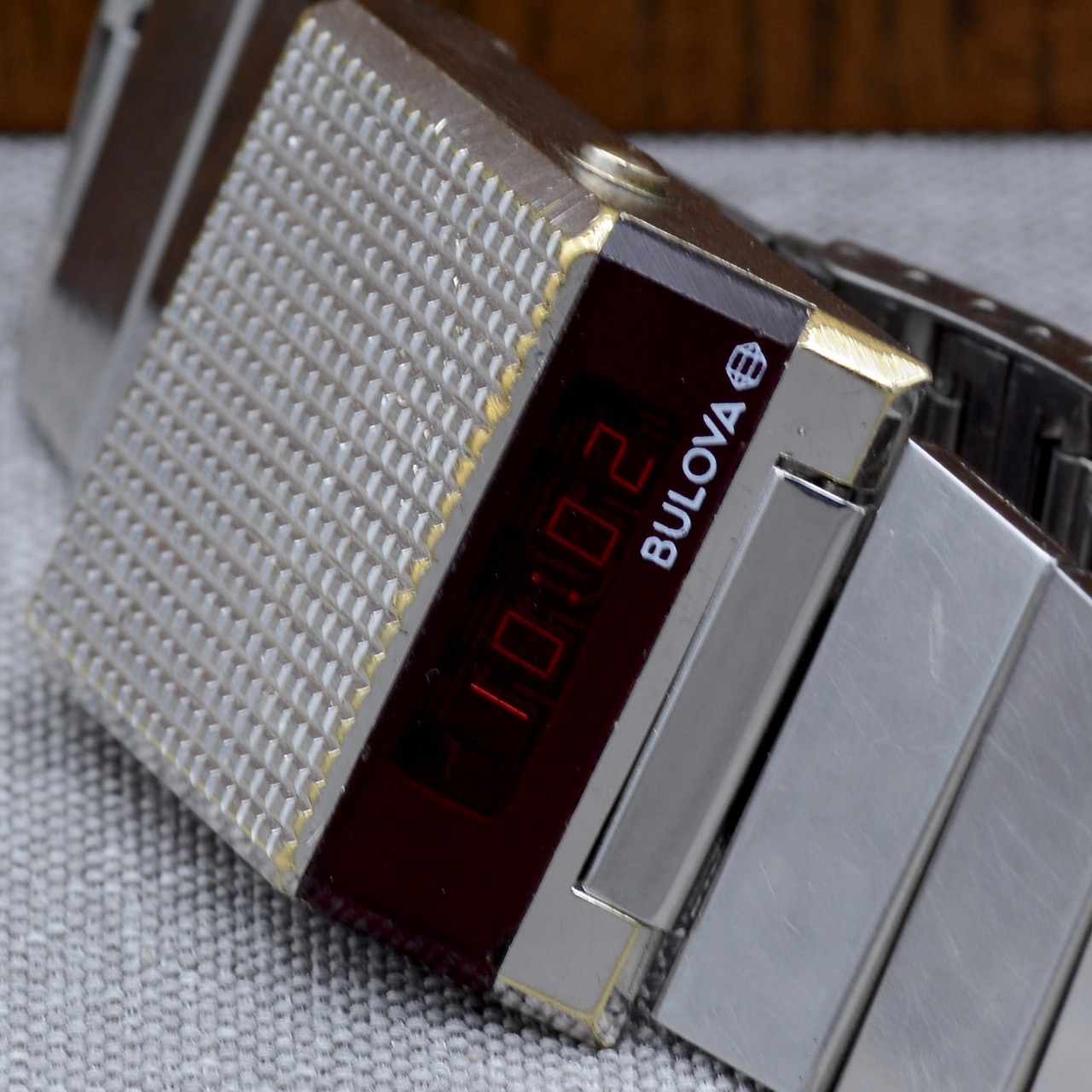 Bulova Computron – Reedição espetacular do relógio que marcou história ...