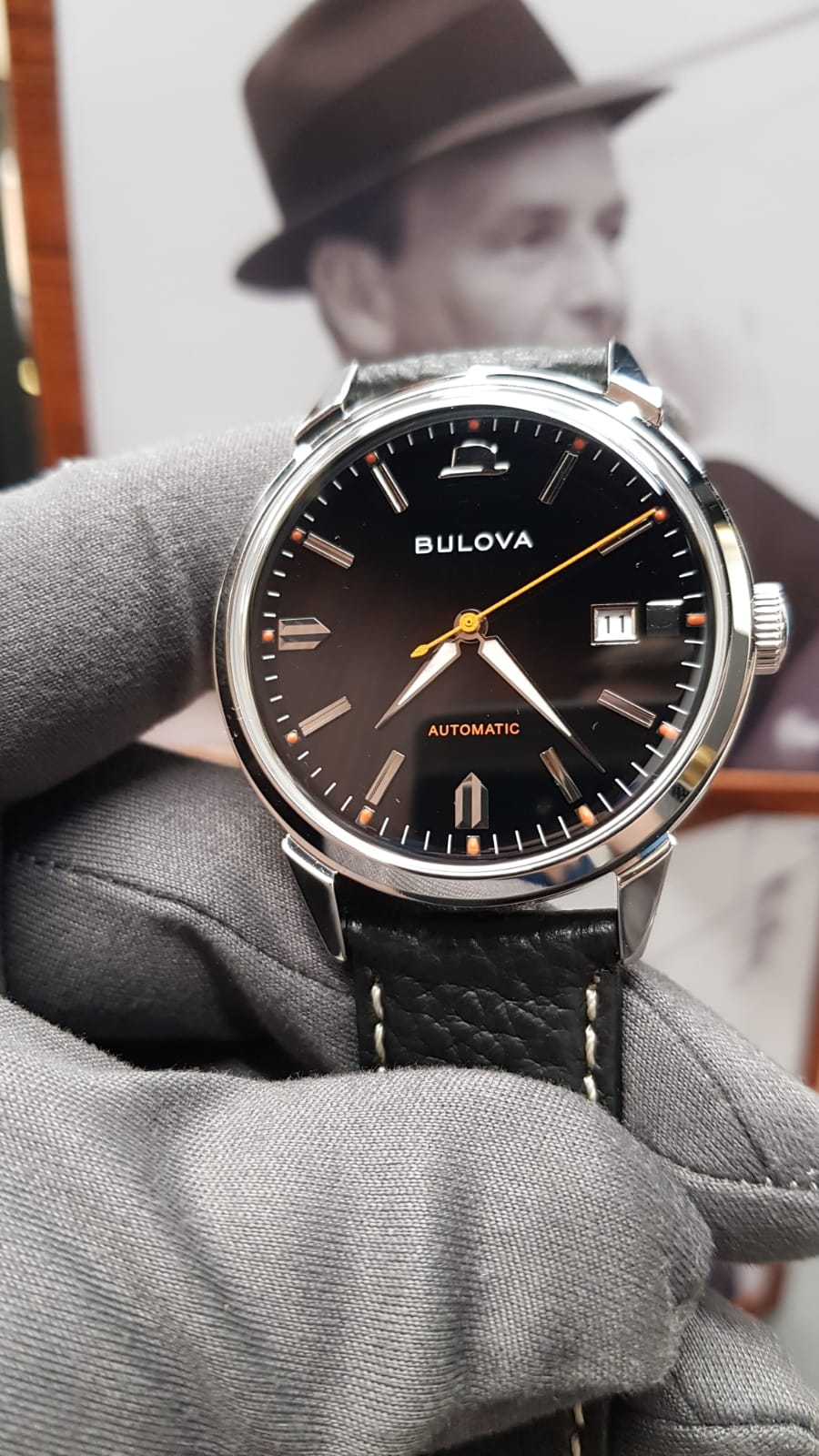 Conheça os dois relógios Bulova Frank Sinatra Summer Wind – Blog da Impala