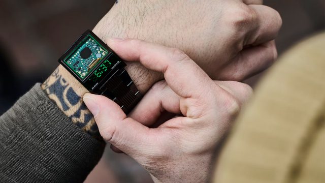 Bulova Computron: Reeleitura dos modelos digitais com design para o dia ...